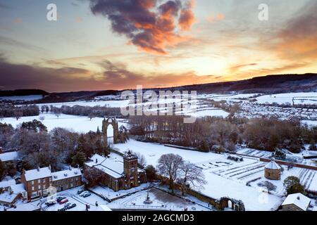 Gisborough Priory at Dawn in Winter Snow, Guisborough, North Yorkshire ...