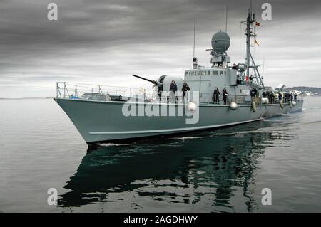 FGS S73 Hermelin (P6123), a Gepard-class fast attack/patrol craft of ...