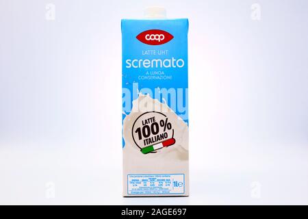 Coop Pasteurized Low Fat MILK. Italian Milk product for Coop ...