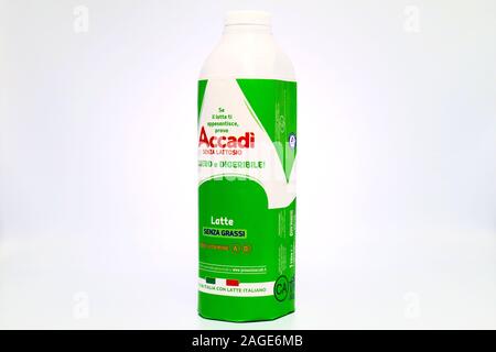 Granarolo Pasteurized Low Fat MILK. Tetra Pak packaging Stock Photo - Alamy