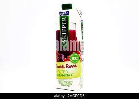 SKIPPER ZUEGG Fruit Juice. Tetra Pak packaging Stock Photo - Alamy