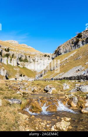 MALHAM TARN, UNITED KINGDOM - Feb 23, 2019: Wide shot of two men ...