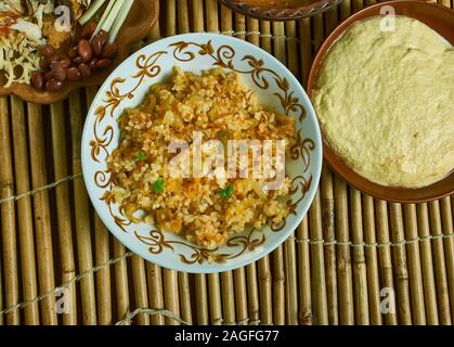Fried rice, Ghanaian cuisine, Traditional assorted African dishes, Top ...