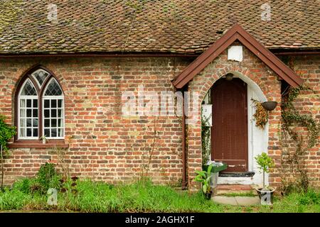 Front door of old English Country cottage Stock Photo - Alamy