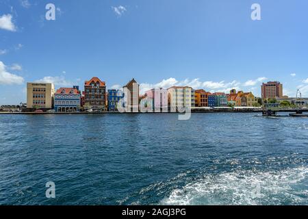 Punda Love Heart with love locks, by Carlos Blaaker Willemstad Curacao ...