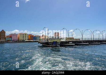 Punda Love Heart with love locks, by Carlos Blaaker Willemstad Curacao ...