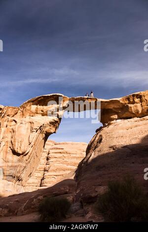 Wadi Rum, Um Frouth bridge, natural stone bridge by erosion, rocky ...