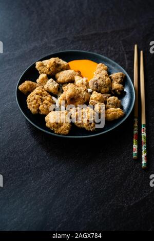 Karaage Japanese Styled Fried Chicken with Sauce / Karaagedon ...