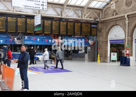 The interior of Sheffield Train Station, Sheffield City Centre South ...