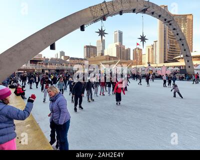 Toronto City Hall Skating party at Nathan Phillips Square and Cavalcade ...