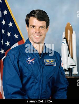 Official Portrait of Astronaut Candidate (ASCAN) Kevin R. Kregel Stock ...