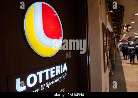 Lotteria fast food chain restaurant in Seoul, Korea Stock Photo - Alamy