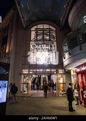 ORACLE SHOPPING CENTRE, READING, UNITED KINGDOM, ARCHITECT UNKNOWN ...