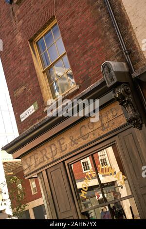 verde and co spitalfields Stock Photo - Alamy