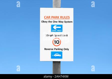 Reverse parking one way system in staff car park sign Stock Photo - Alamy