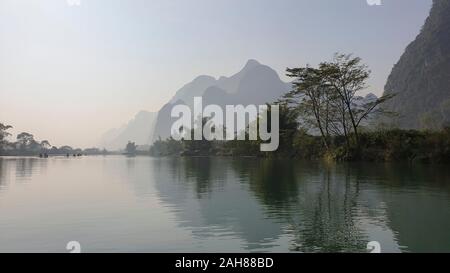 Bamboo Rafting at Yulong River, Yangshuo Guilin, Guangxi Provind, China ...