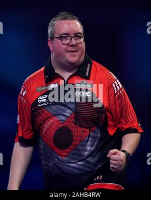 Stephen Bunting in action during his match against Rob Cross on night ...
