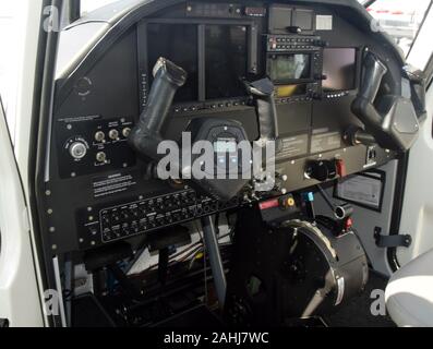 Flight Instruments and glass cockpit Stock Photo - Alamy