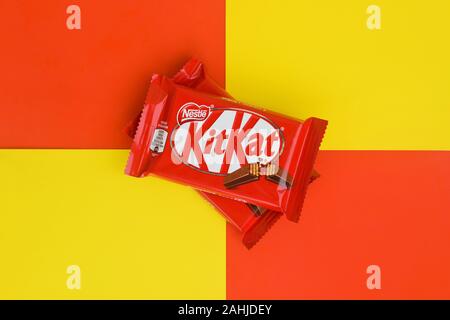 NY, USA - DECEMBER 4, 2019: Kit Kat chocolate bars in red wrapping lies ...