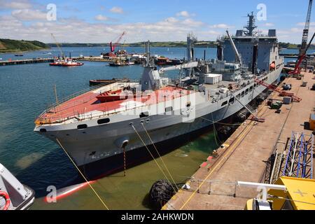 A136 Tidespring RFA vessel under construction and fitting out in ...