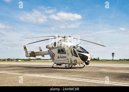 McDonnell-Douglas Helicopters MD-900 Explorer Helicopter G-LNAA Air ...