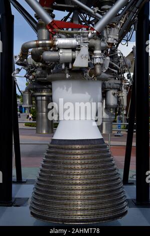 Apollo F1 Engine on display at Kennedy Space Centre in Florida Stock ...