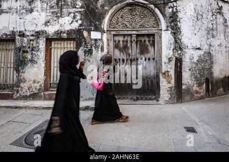 Stonetown - the capital of Zanzibar. Classic wooden doors and carvings ...