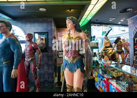 SINGAPORE - CIRCA APRIL, 2019: life-size statue of Wonder woman on ...