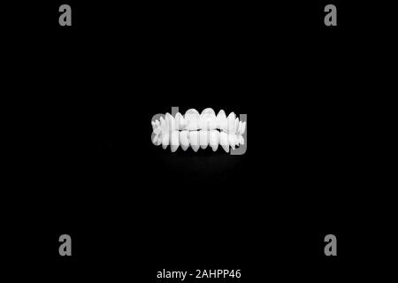 A 3d visual of upper human teeth Stock Photo - Alamy