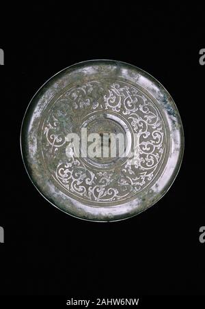 Bronze mirrors in ancient China Stock Photo - Alamy