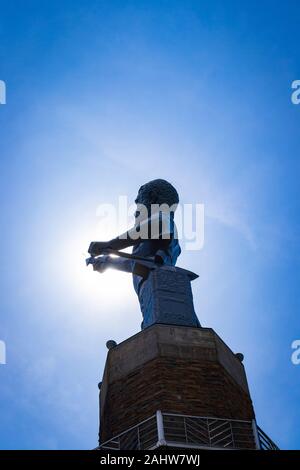 The Vulcan statue in silhouette, the largest cast iron statue in the ...