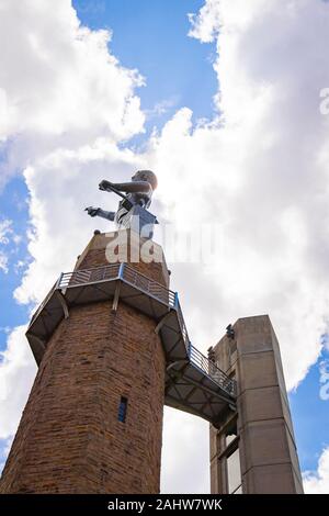 The worlds largest cast iron statue Vulcan statue on Red Mountain ...