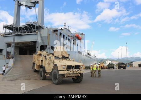 Navy Expeditionary Logistics Support Group (NAVELSG) and 1st Navy ...