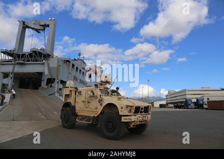 Navy Expeditionary Logistics Support Group (NAVELSG) and 1st Navy ...
