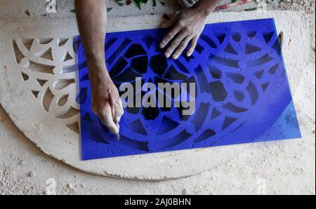 200102 -- SANAA, Jan. 2, 2020 -- Photo taken on Dec. 31, 2019 shows a ...