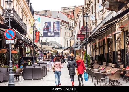 Street view with lots of restuarants in the old town of Bucharest ...