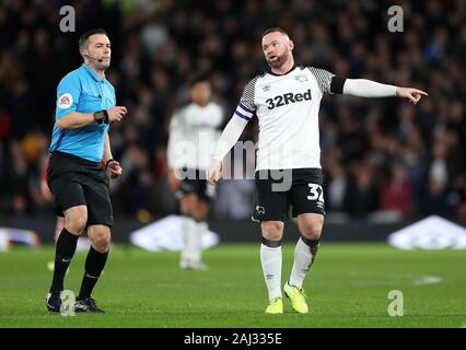 Referee, Dean Whitestone during the Sky Bet Championship match between ...