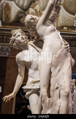 Bernini statue,Italian art, Apollo and Daphne marble sculpture, Gian Lorenzo Bernini sculptures ...