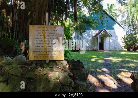 Puuiki Cemetery, Kipahulu Point Park Stock Photo - Alamy