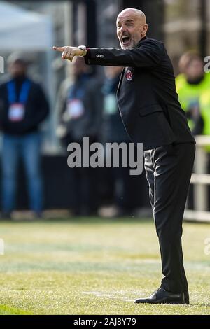 Head Coach of AC Milan Stefano Pioli during the Serie A 2020/21 ...