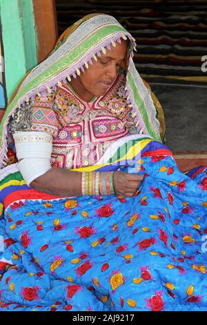 Meghwal Woman of Bhirandiyara village, Great Rann Of Kutch displaying a ...