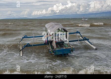 Fishing boats in Palu bay. Palu, Sulawesi, Indonesia Stock Photo - Alamy