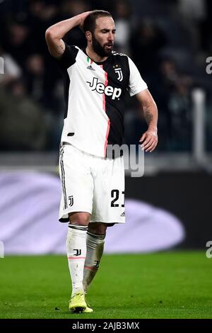 Gonzalo Higuain of Juventus looks dejected during the UEFA Champions ...