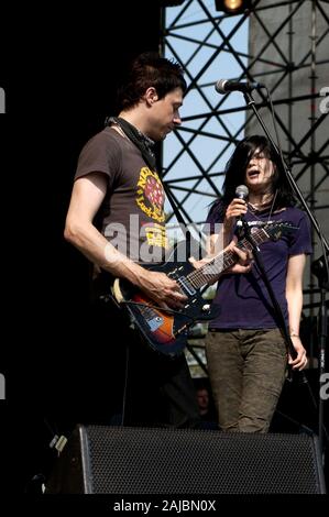 Alison Mosshart and Jamie Hince of the music group The Kills. 20 June ...