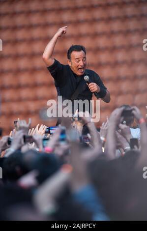 Milano Italy 06/03/2013 : Live concert of Bruce Springsteen at the San ...