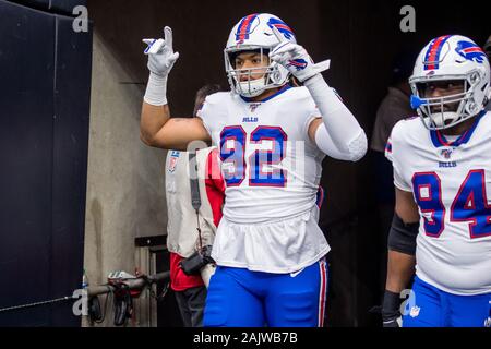 Buffalo Bills defensive end Darryl Johnson (92) in action against the ...