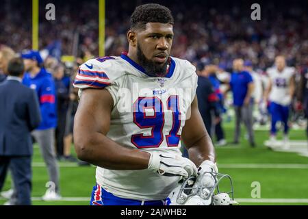 Buffalo Bills defensive tackle Ed Oliver (91) points during the first ...