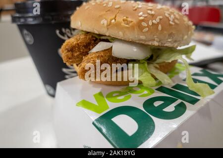 McDonalds Vegetable Deluxe burger Stock Photo - Alamy