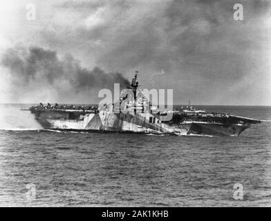 Kamikaze attack in World War II. Explosion of the USS St Lo (CVE-63 ...