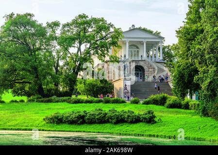Puschkin: Zarenresidenz Zarskoje Selo im Katharinenpark, Achat Pavillon ...